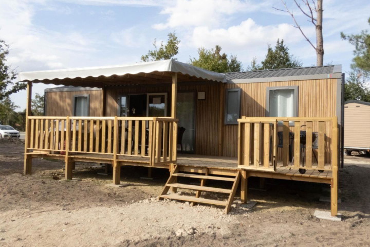Mobil-home Neuf - Piscine Camping - Challans