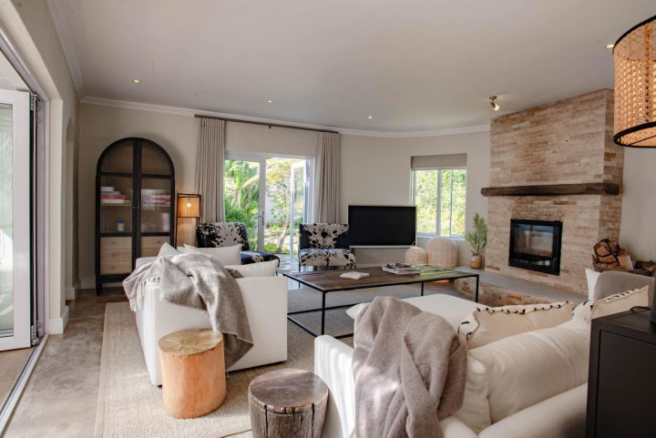 Private Villa On Leisure Island - Knysna