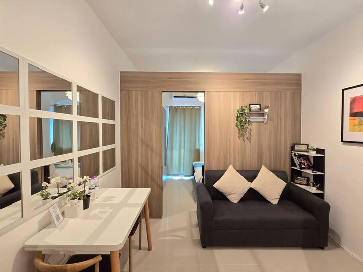 Citispace 1br Condotel Suite At Fame Residences #Fm49a - Makati