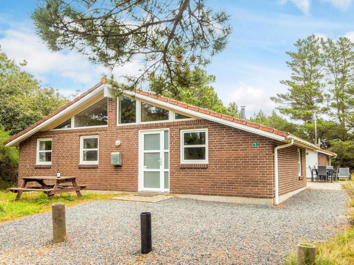 Idyllic Retreat With Whirlpool-by Traum - Blåvand