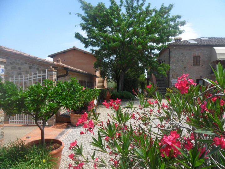 Fullino Nero Rta - Residenza Turistico Alberghiera - Riccione