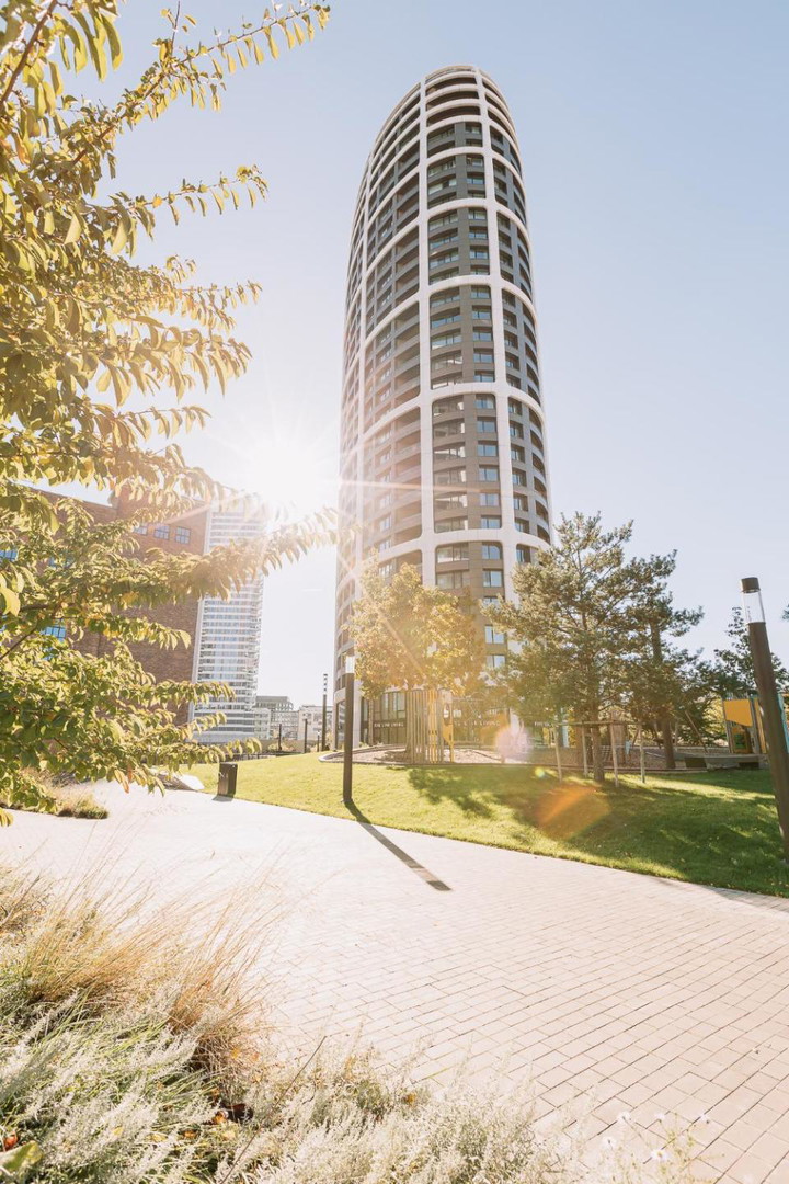 Skau Sky Park Coral By Zaha Hadid 22 Floor 1tower Panoramic View Free Parking - Bratislava