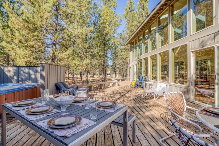 Red Cedar Lane 60 - Meredith Lodging - Sunriver, OR