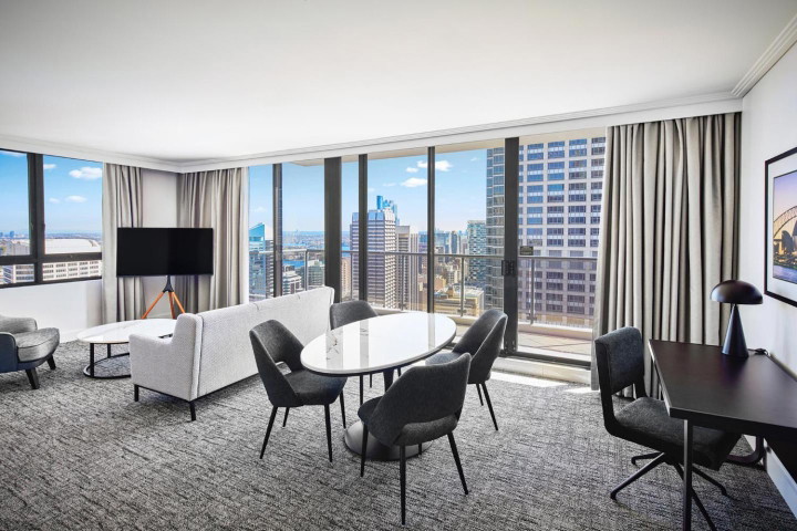 Meriton Suites Pitt Street, Sydney - Surry Hills