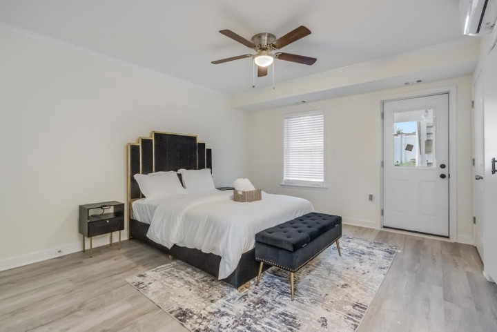 Charming City Loft - Unit B - Largo, MD