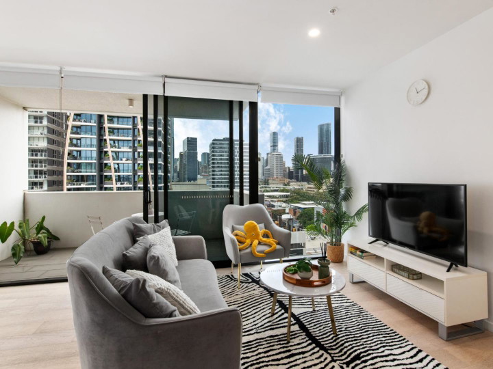 Convenient To All Urban Living By Private Host - Brisbane