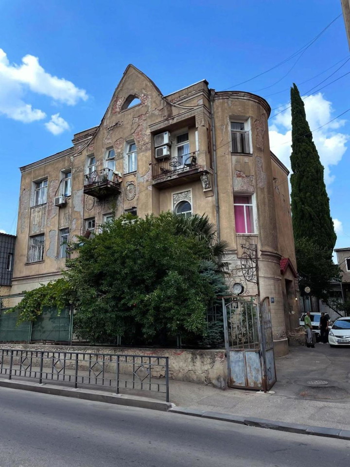 Boutique In The Attic Near Fabrika - Tbilisi