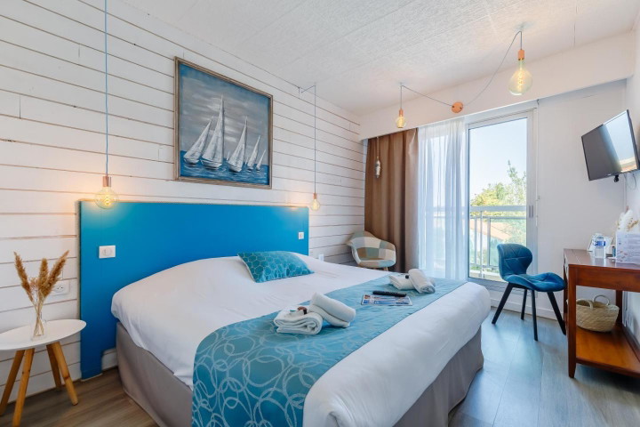 Hotel La Cote Oceane - Climatisé - Saint Jean De Monts- 250m Plage - Sallertaine