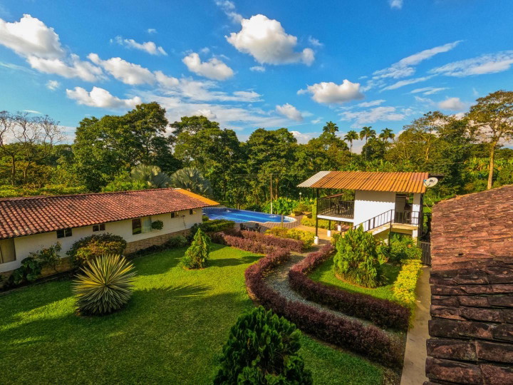Hotel Campestre Nogal De Cafetal - Quindio
