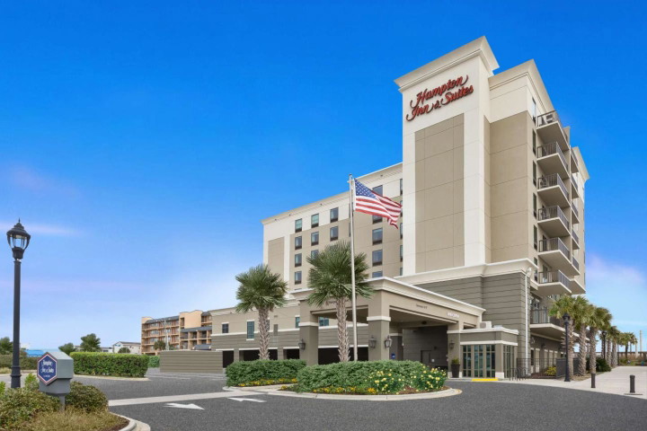 Hampton Inn & Suites By Hilton Carolina Beach Oceanfront - Carolina Beach, NC