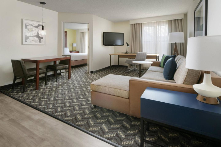 Residence Inn By Marriott Dallas Addison Quorum Drive - Dallas, TX