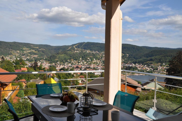 Le Bleu Du Lac Sauna Et Spa - Vosges