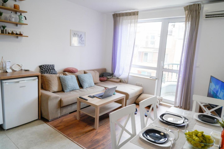 Central Cosy, Fully Renovated 2bd Near The Cathedral - Varna