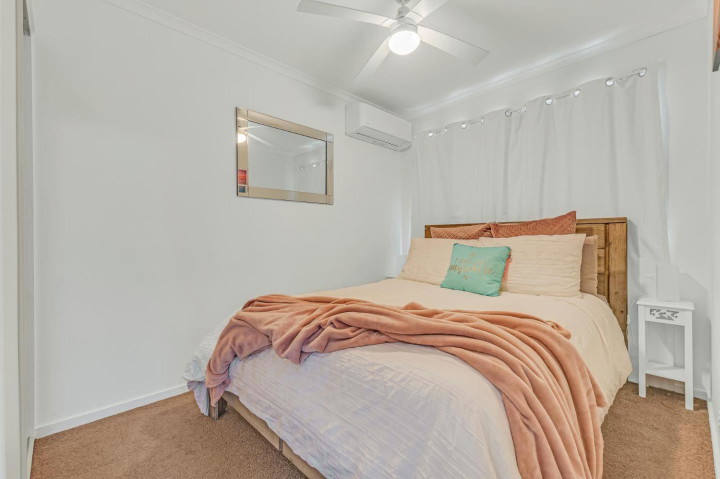 Sleepy Shackell - Sleeps 10, 12pm Checkout - Echuca