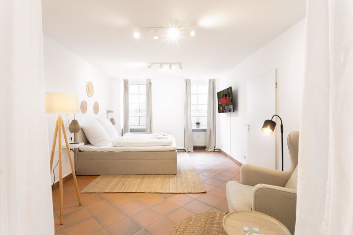 Gemütliches, Helles Apartment Mit Offener Küche - Kreuzberg