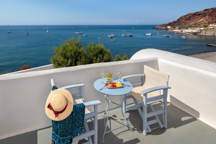 Akrotiri Hotel - Santorini