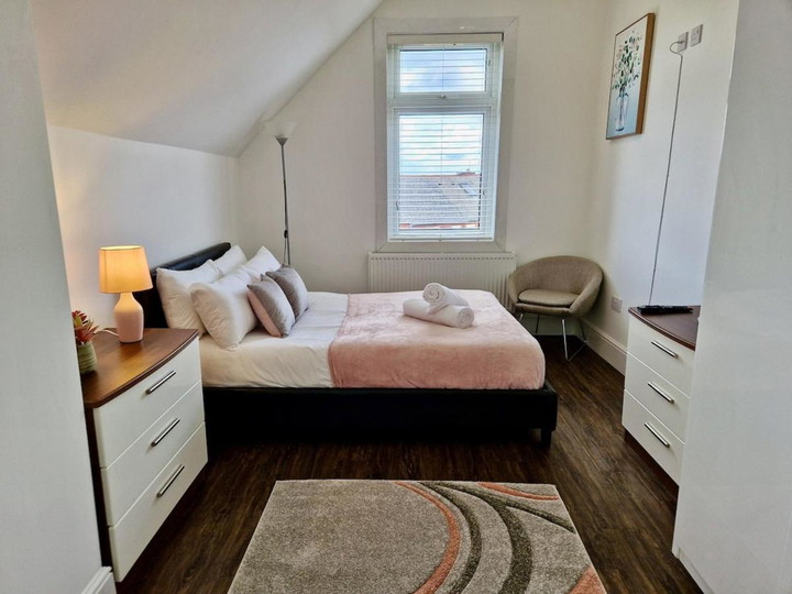 Earlsdon Guesthouse Pvt Room Bath W Free Parking - Coventry