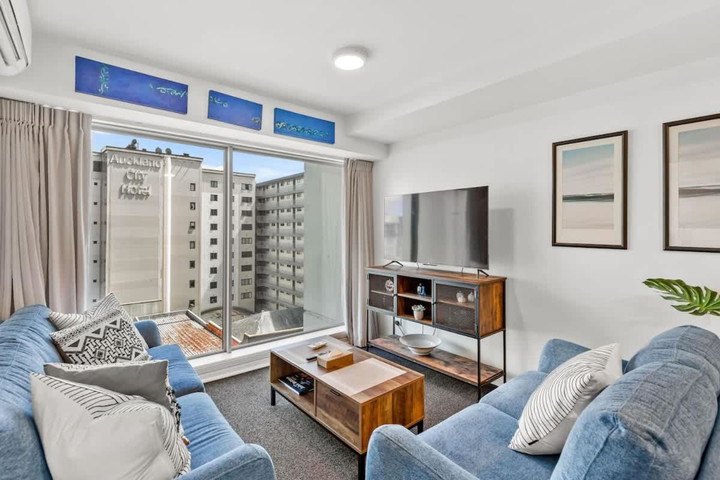 2br Auckland Apt With Parking & Balcony Zodiak Stays - Auckland