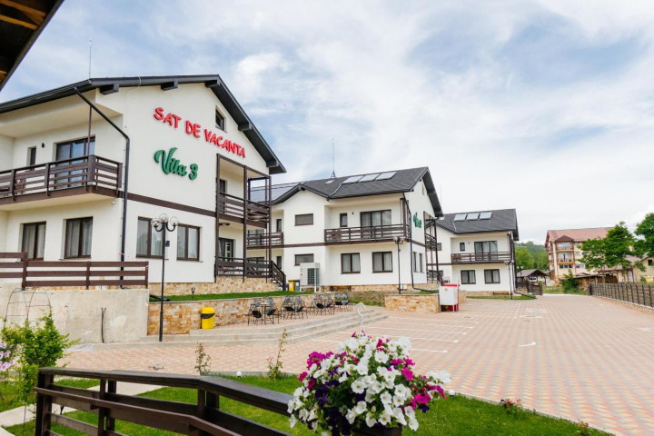 Sat De Vacanta Martisorul Cacica - Transylvania