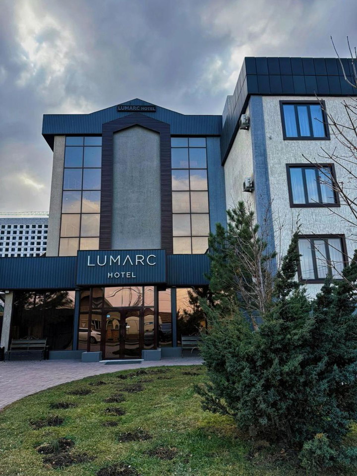 Lumarc Hotel - Bishkek