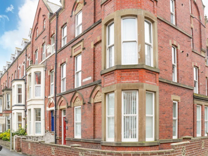 St Hilda's Corner House - Robin Hood's Bay