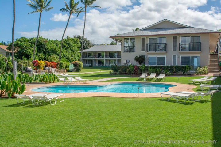 Nāpili Surf Beach Resort By Castle - Maui, HI