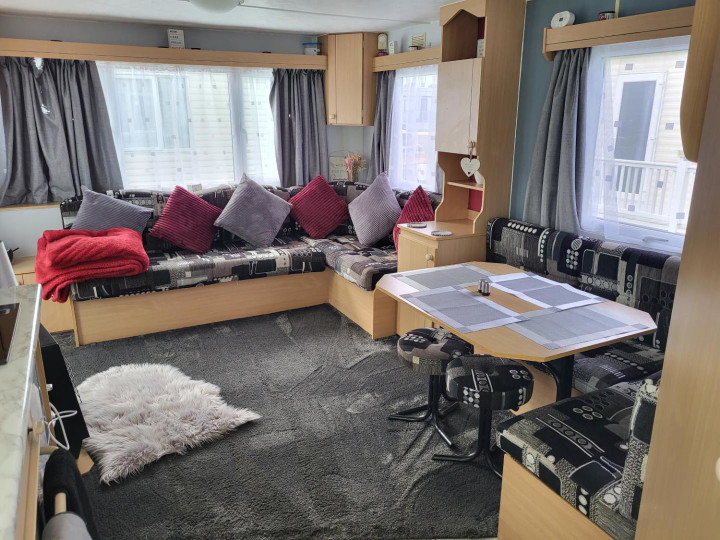 Chapel's Cozy Caravan - Anderby Creek