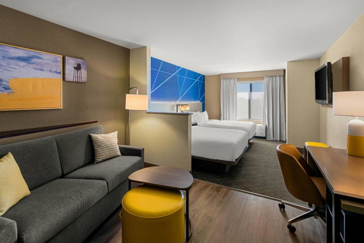 Comfort Suites Vacaville-napa Valley Area - Vacaville, CA