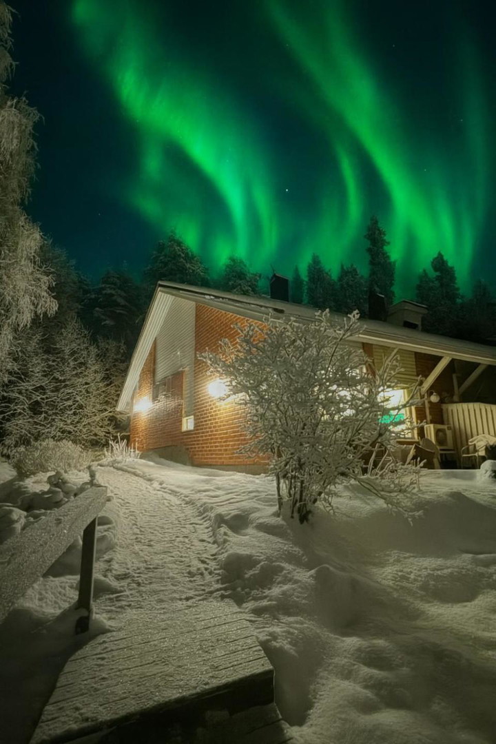 Arctic Holiday Home Private Yard, Sauna & Sledding Hill - Rovaniemi