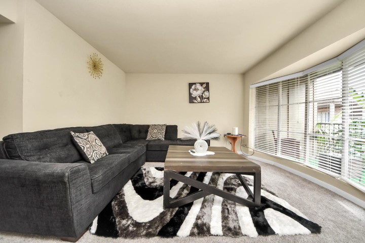 Houston Galleria Cozy Simple Suite - Stafford, TX