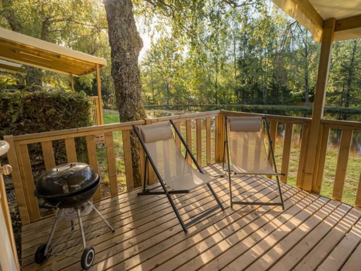 Mobil-home De 26m² Avec Terrasse Pour 4 Personnes - Api-1-52-556 - Gérardmer