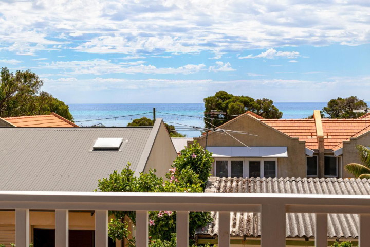 Abby's Place - ダンスバラ