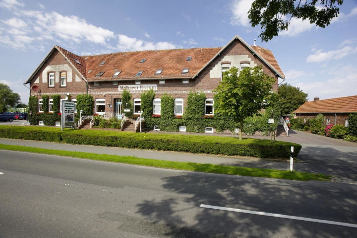 Frieslandstern - Ferienhof Und Hotel - Wangerland