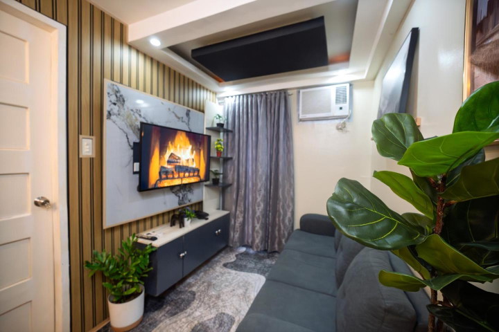 Ar02 1bedroom Condo Unit With Free Pool, Hbo, Netflix & Wifi - Davao City