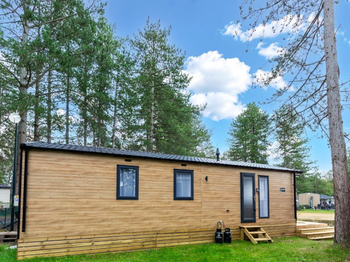 Mobile Home With Shared Pool - Ham