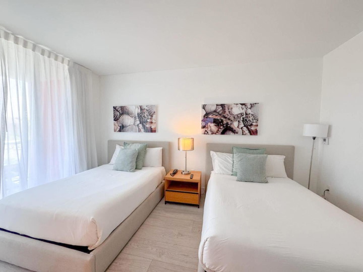 Beachwalk Studio Intracoastal View - Aventura