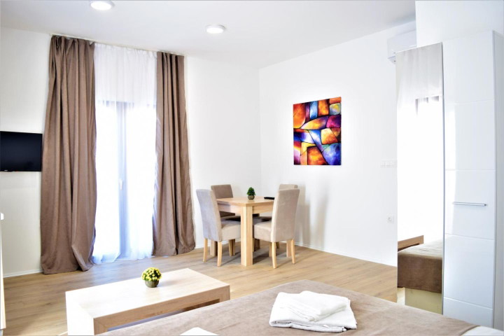 Martinović Rooms - Budva