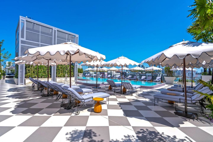 Nomad Vertigo & Amenities - Miami Beach, FL
