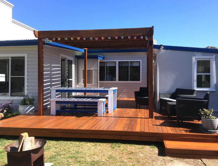 Shellharbour Beach Cottage - Stroll To Beach Flags - Back Gate Straight To Beach, Front Gate Walk To New Marina - Kiama