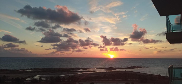 Sahara Beach, Sunrise & Mediterranean Sea Views - La Manga