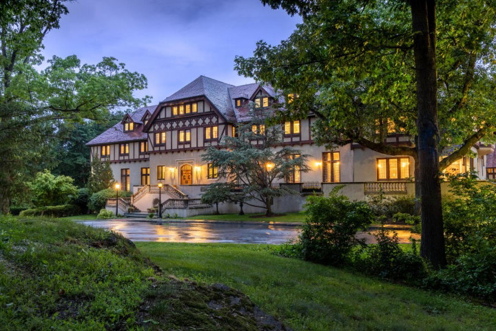 Alumnae House, The Inn At Vassar College - New Paltz, NY