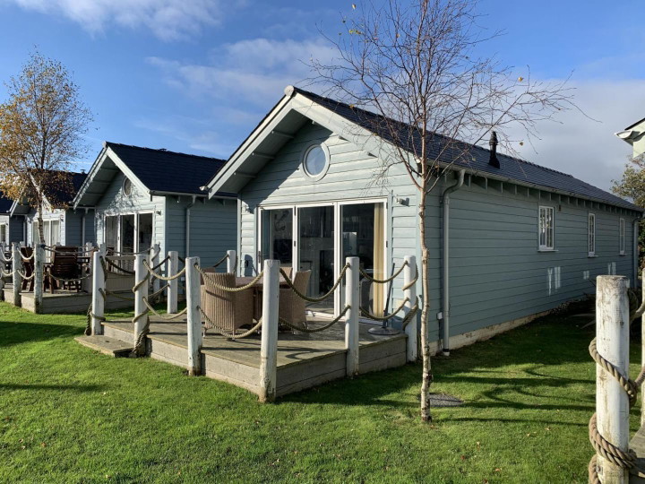 Rosies, The Bay, 2 Bedrooms With Ensuites, Parking For 2 Cars, 2 Dogs Welcome - North Yorkshire