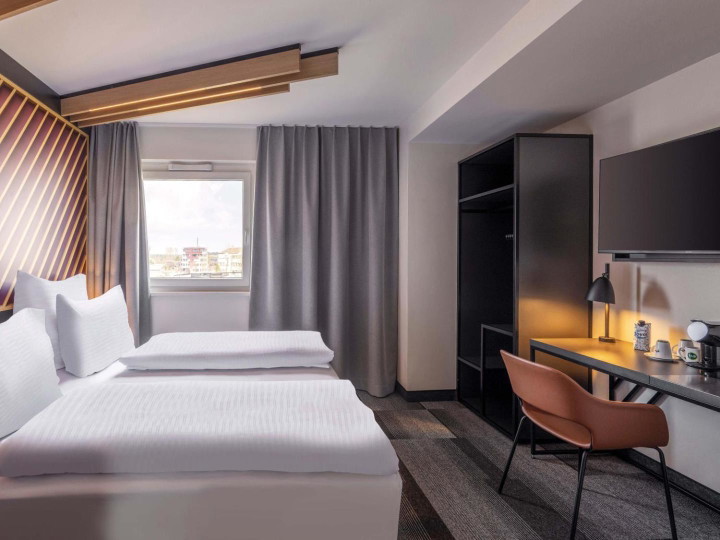 B&b Hotel Erlangen-süd - ニュルンベルク