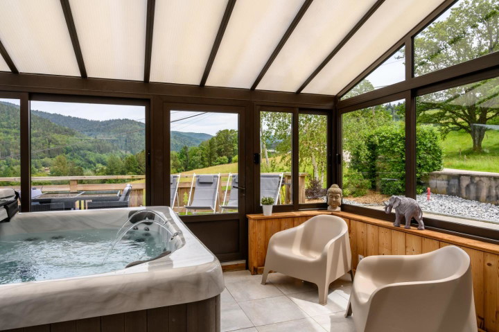 Chalet Le Brusyna Avec Jacuzzi - Ballon d'Alsace