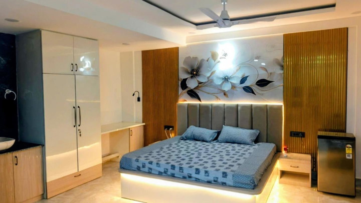 Shri Bala Ji - Luxury Studio Near Prem Mandir - Vrindavan
