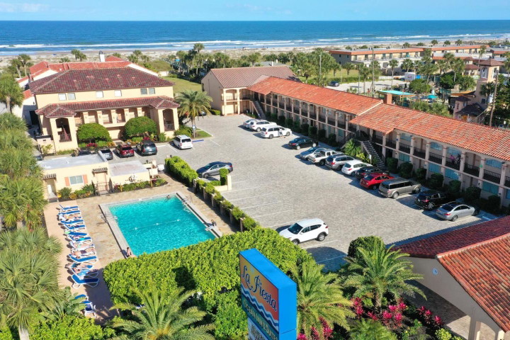 La Fiesta Ocean Inn & Suites - Crescent Beach, FL