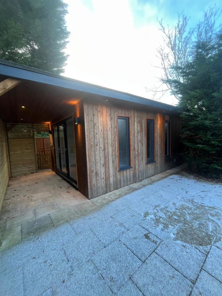 The Summerhouse - Macclesfield, UK