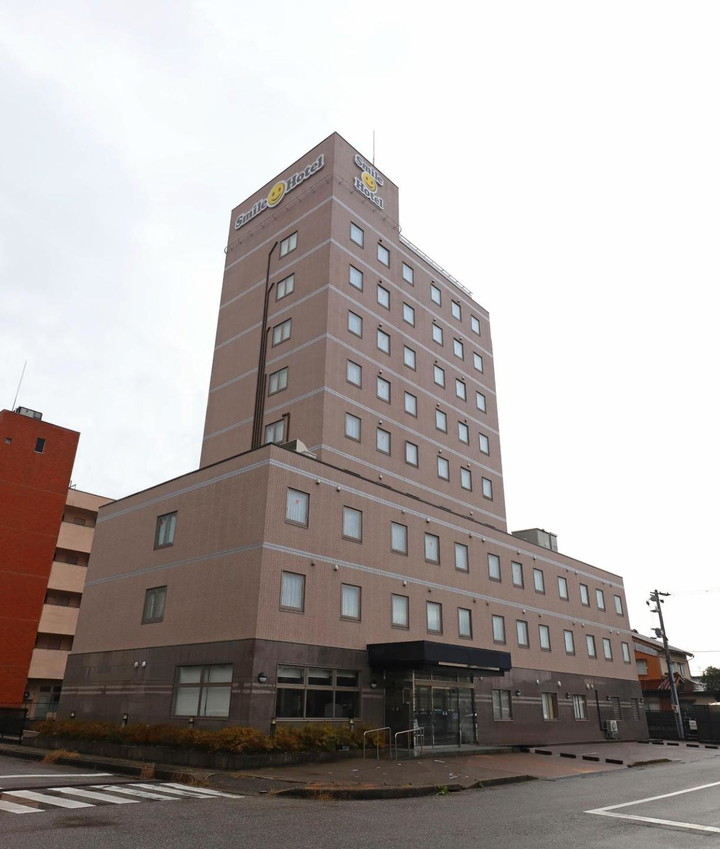 Smile Hotel Takaoka Ekimae - Takaoka