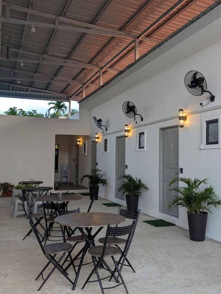 Din's Studio Homestay - Semporna