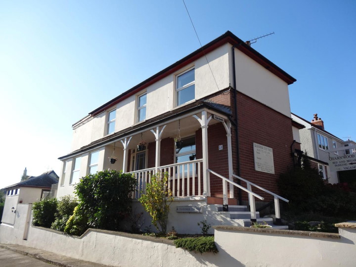 Charnwood Guest House - Lyme Regis
